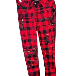 Hot Topic | Pants & Jumpsuits | Hot Topic Black Heart Red Plaid Super ...
